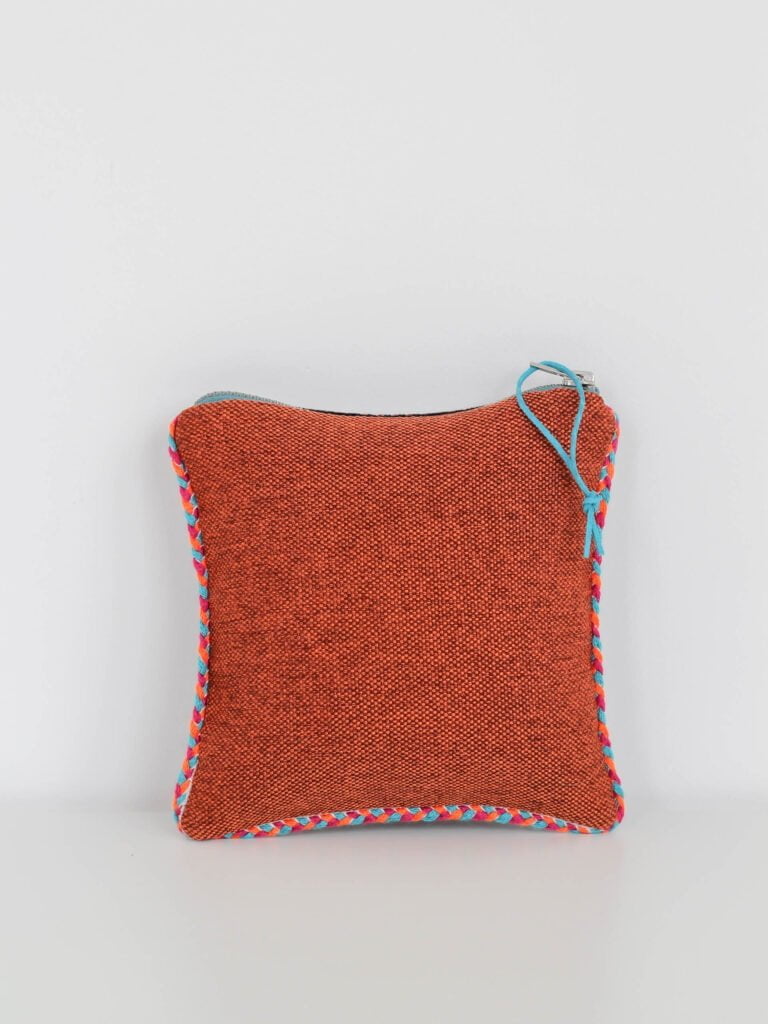 Belgiško gobeleno kosmetinė „Fazanai“ — Story by Nature